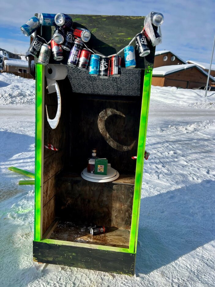 Utahns take local style to Alaska for annual outhouse race | News ...